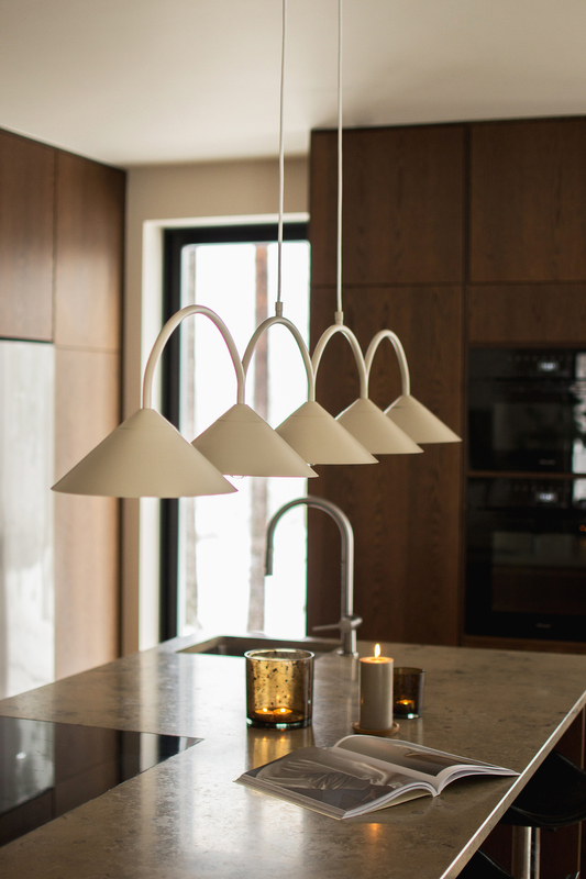 Pendant Curve 5 — Globen Lighting