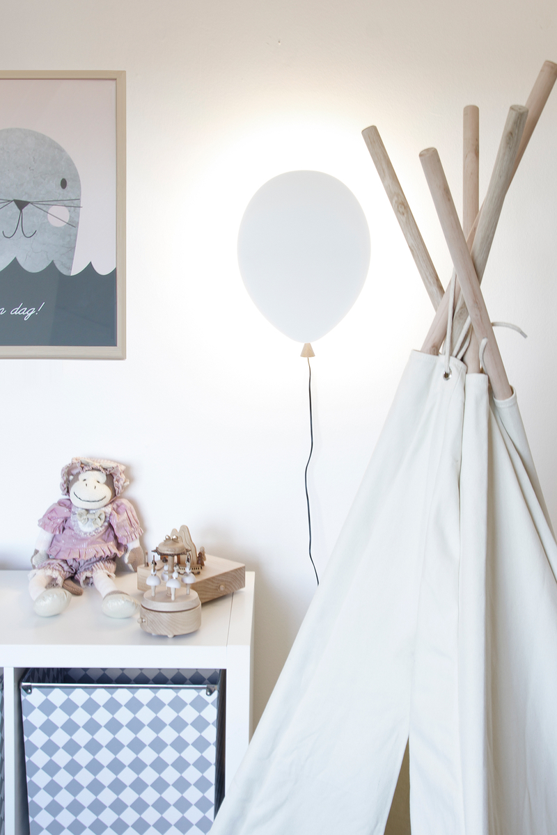 Wall Lamp Balloon — Globen Lighting